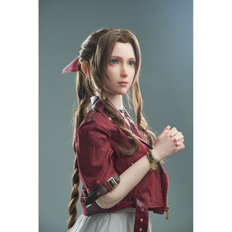 Aerith, una intrépida aventurera • SiliconGirls